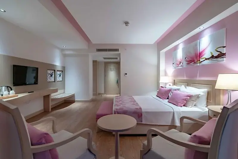 Standard Room with Land View