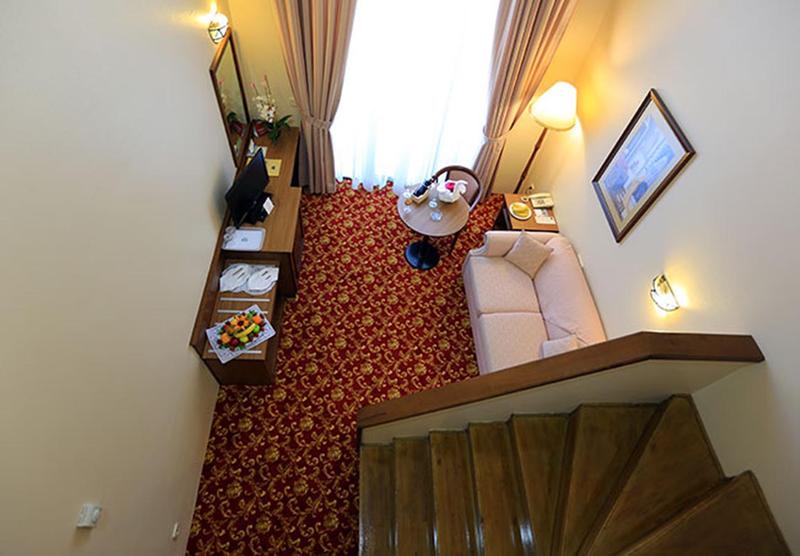 Doublex Room Land View